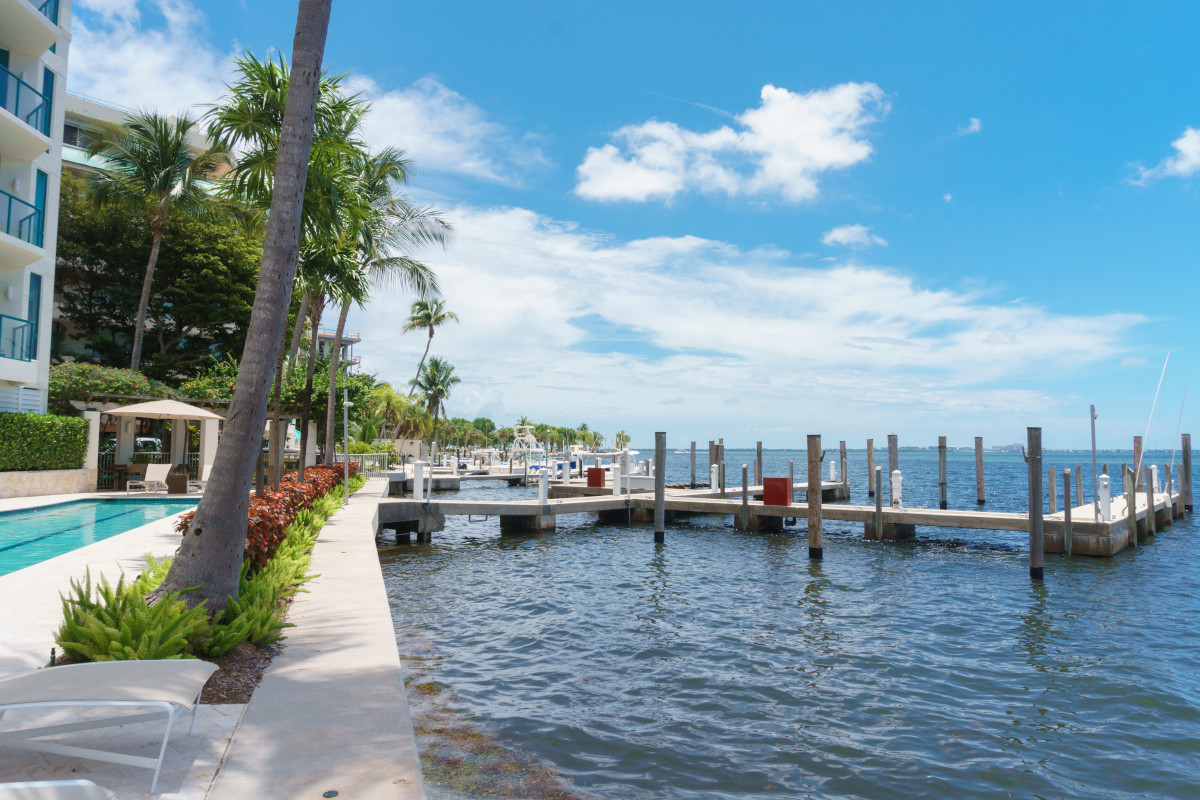 Beacon Harbour Condominium Association, Inc > Beacon Harbour > About us