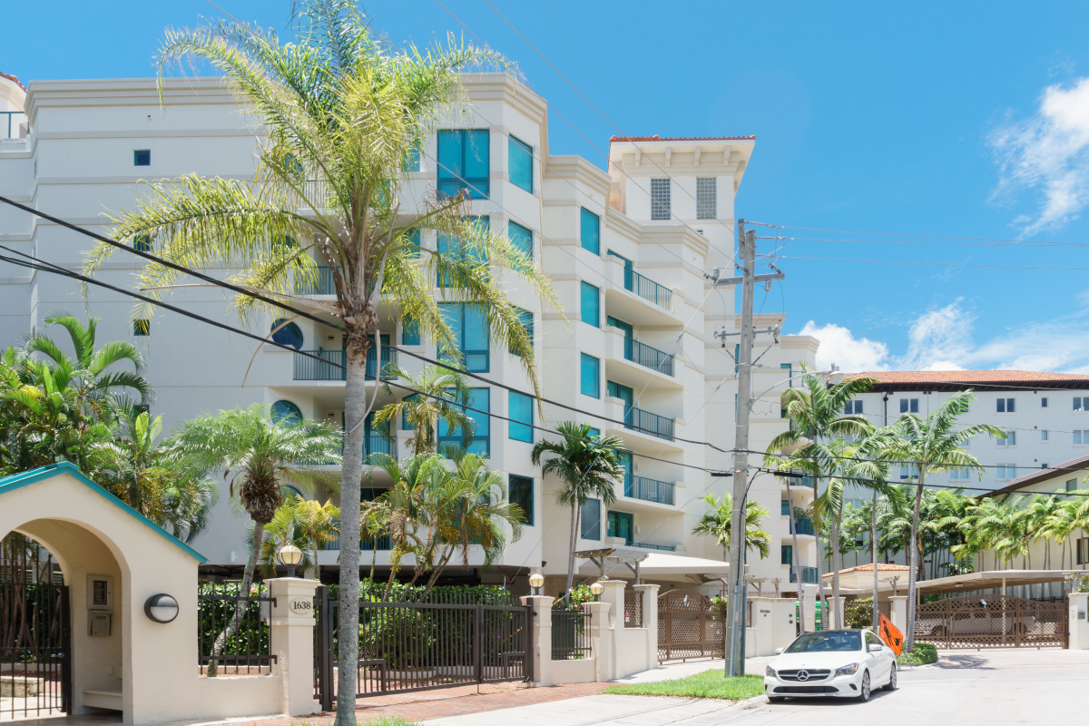 Beacon Harbour Condominium Association, Inc > Beacon Harbour > About us