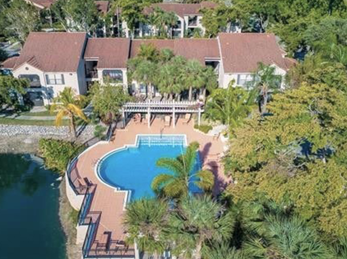 The Oasis at Naples > Home