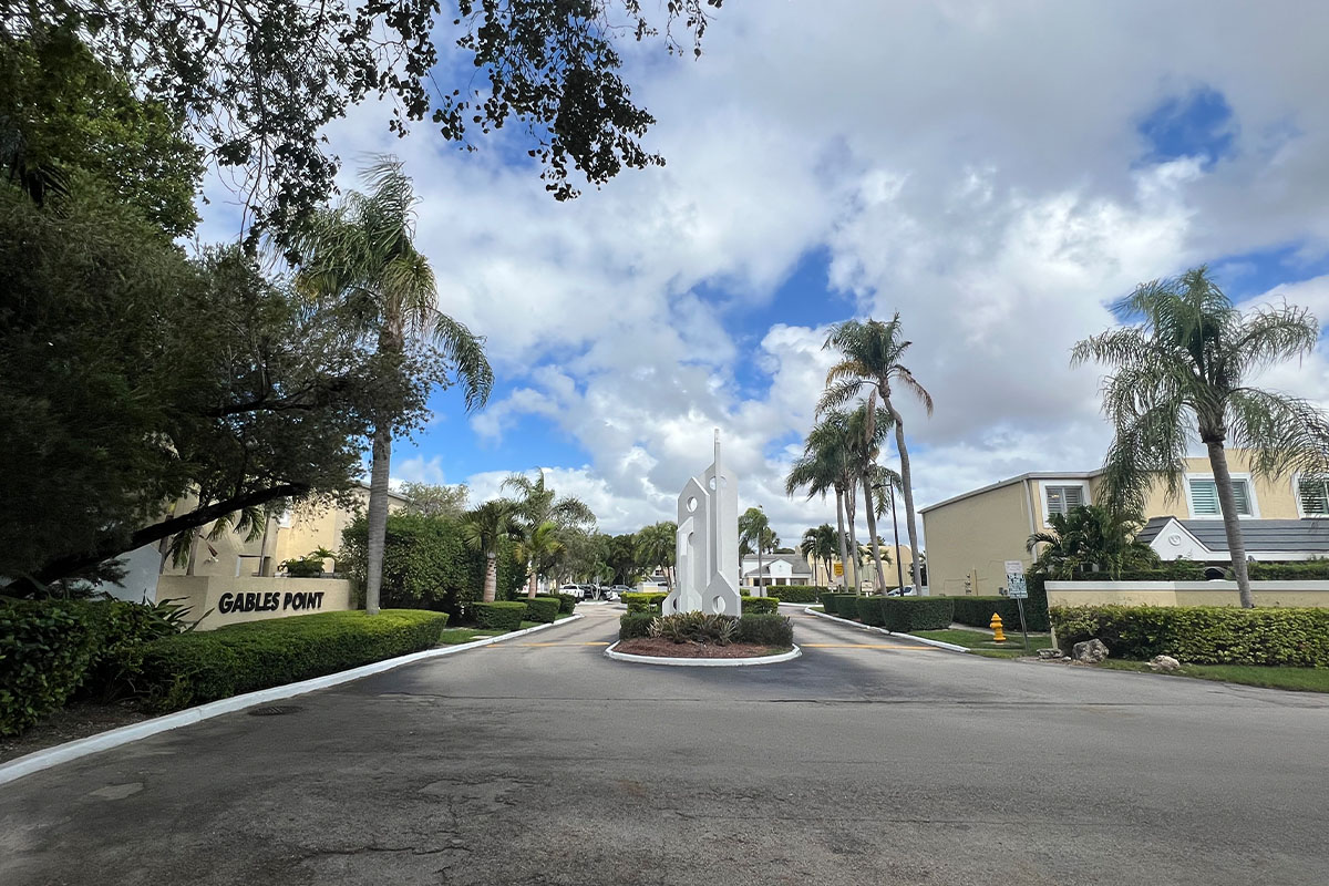 Gables Point Condominium > Gables Point > About us